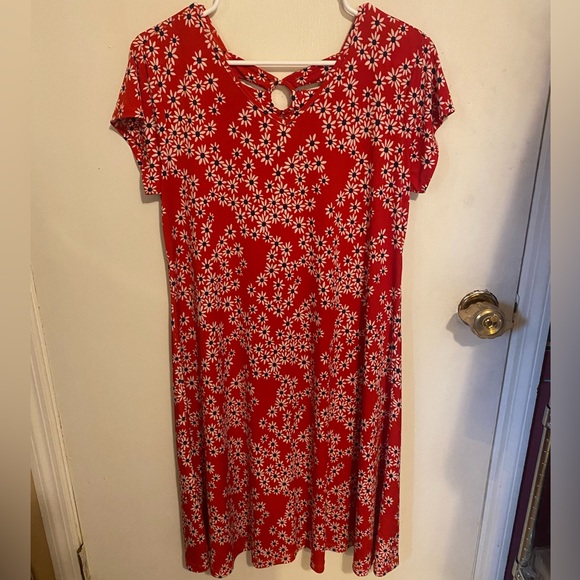 Southern Lady | Dresses | Southern Lady Red Flower Dress | Poshmark